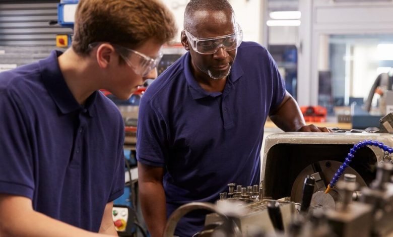 Martin & East: Diesel Mechanic Internships Programme 2025 – Online ...